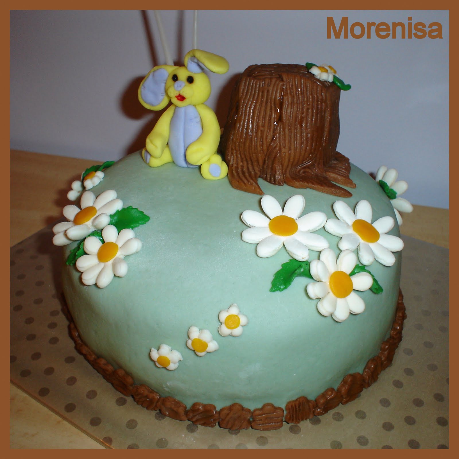 LA COCINA DE MORENISA: Tarta Conejo (Fondant)