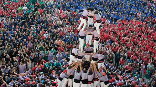 Tower of People - Foto Set I Like