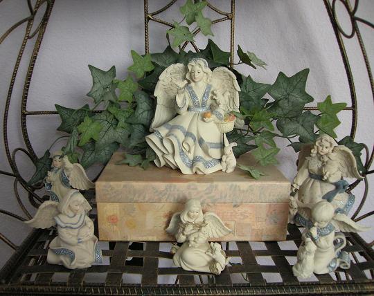 Kindred Spirits Gift Shop, LLC: Displaying Sarah's Angels Collectibles