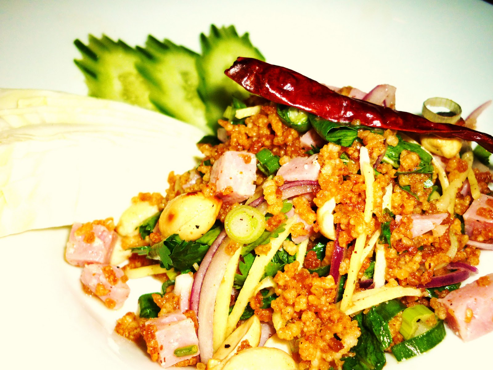 KikaEats: The Hype on Lotus of Siam