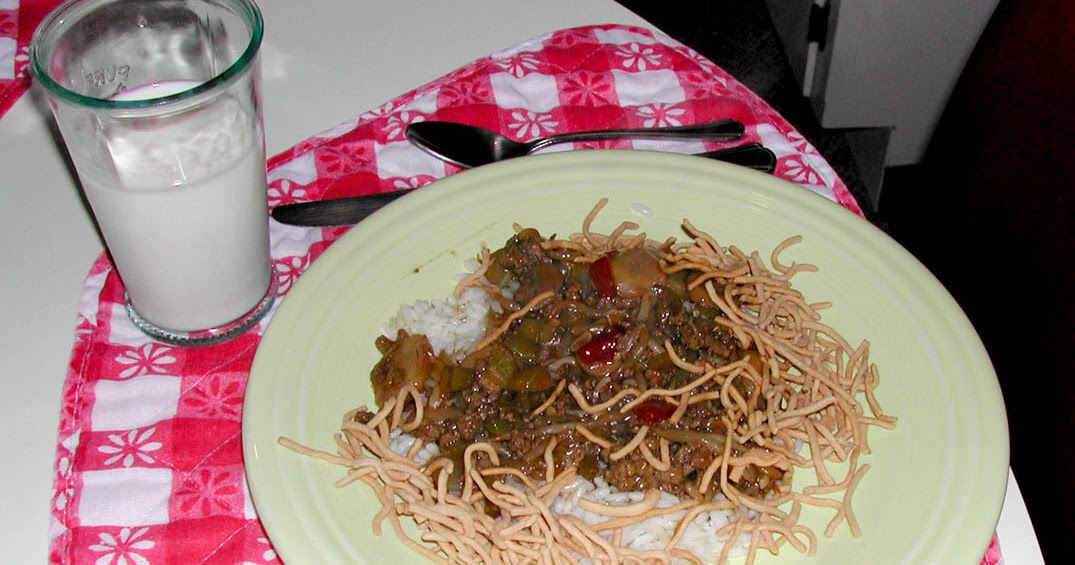The Iowa Housewife: Chow Mein