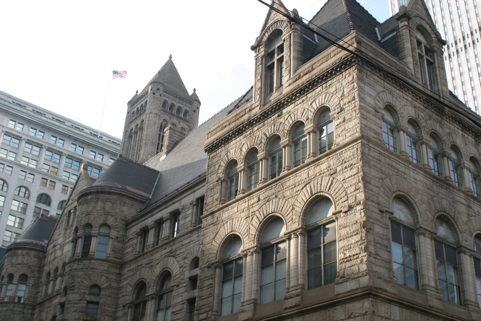 ENDangered Attire: The city I reside: Shittsburgh