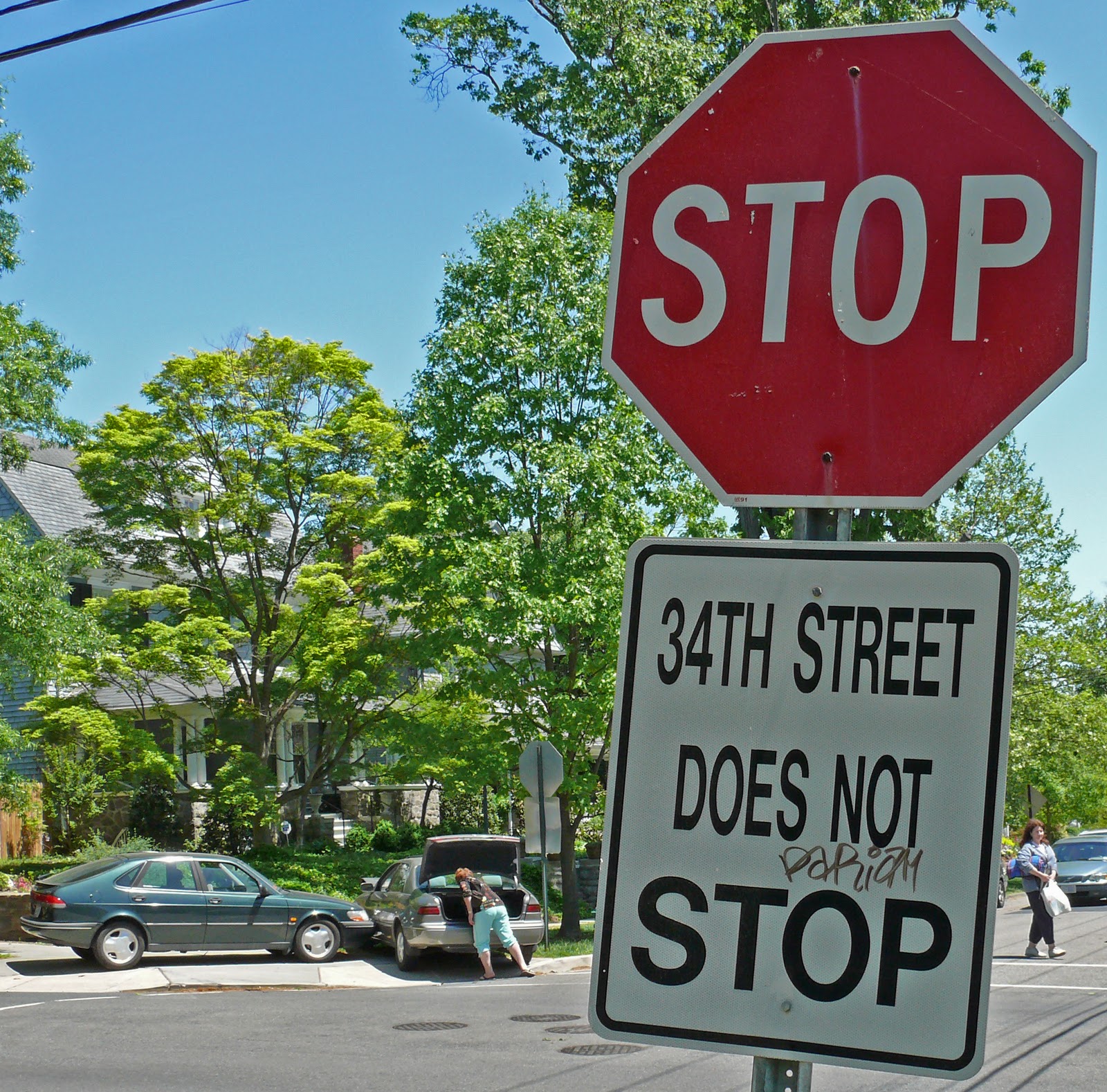 All Life Is Local: It's Mostly Neighbors Who Blow Through Stop Signs