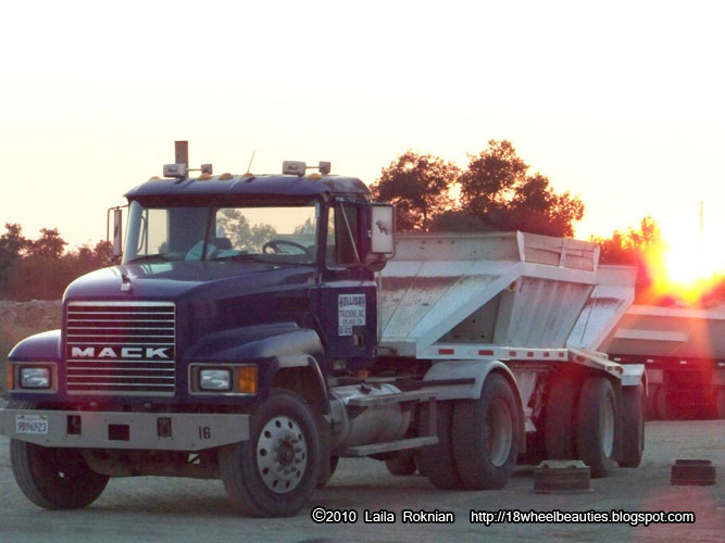 Ford Design and Concept: Big Rig Chronicles: Mack Trucks