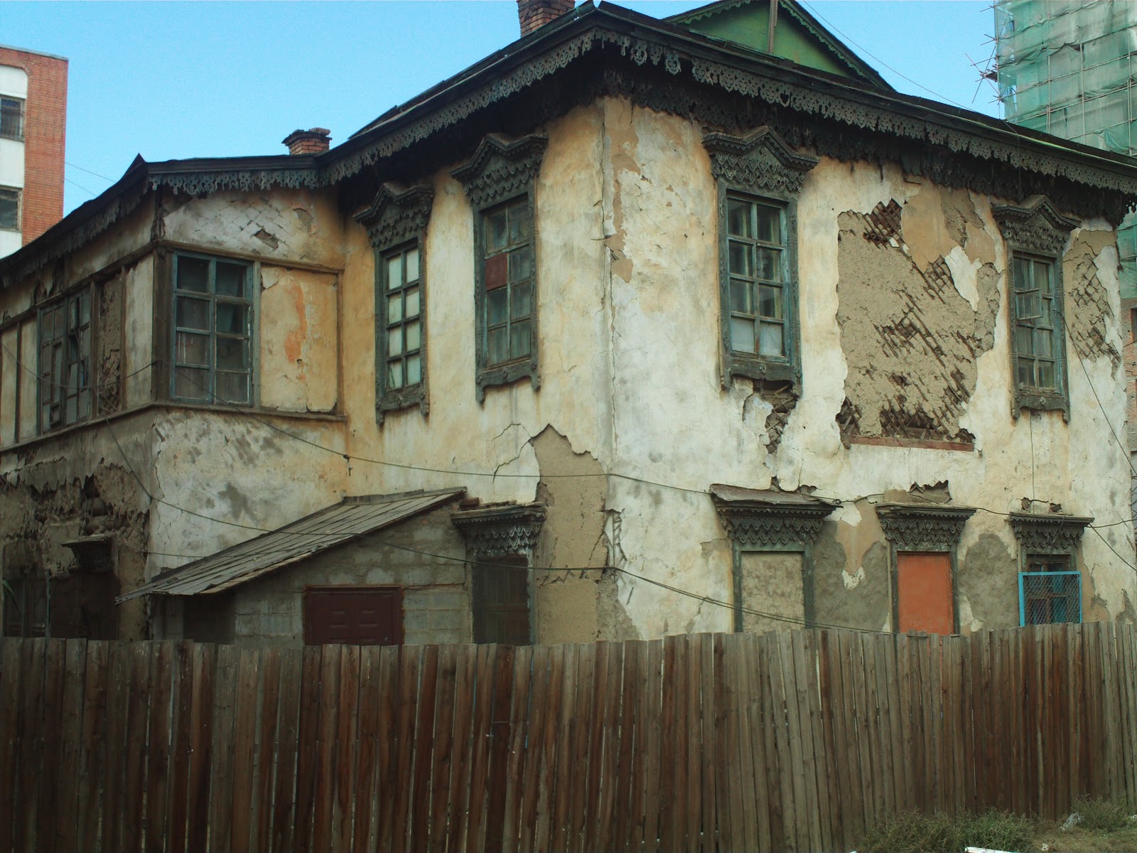 Cool Mongolia: Day in Mongolia 3: Old buildings