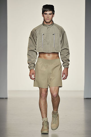 MODELOS: CALVIN KLEIN COLLECTION SPRING 2011 MENSWEAR