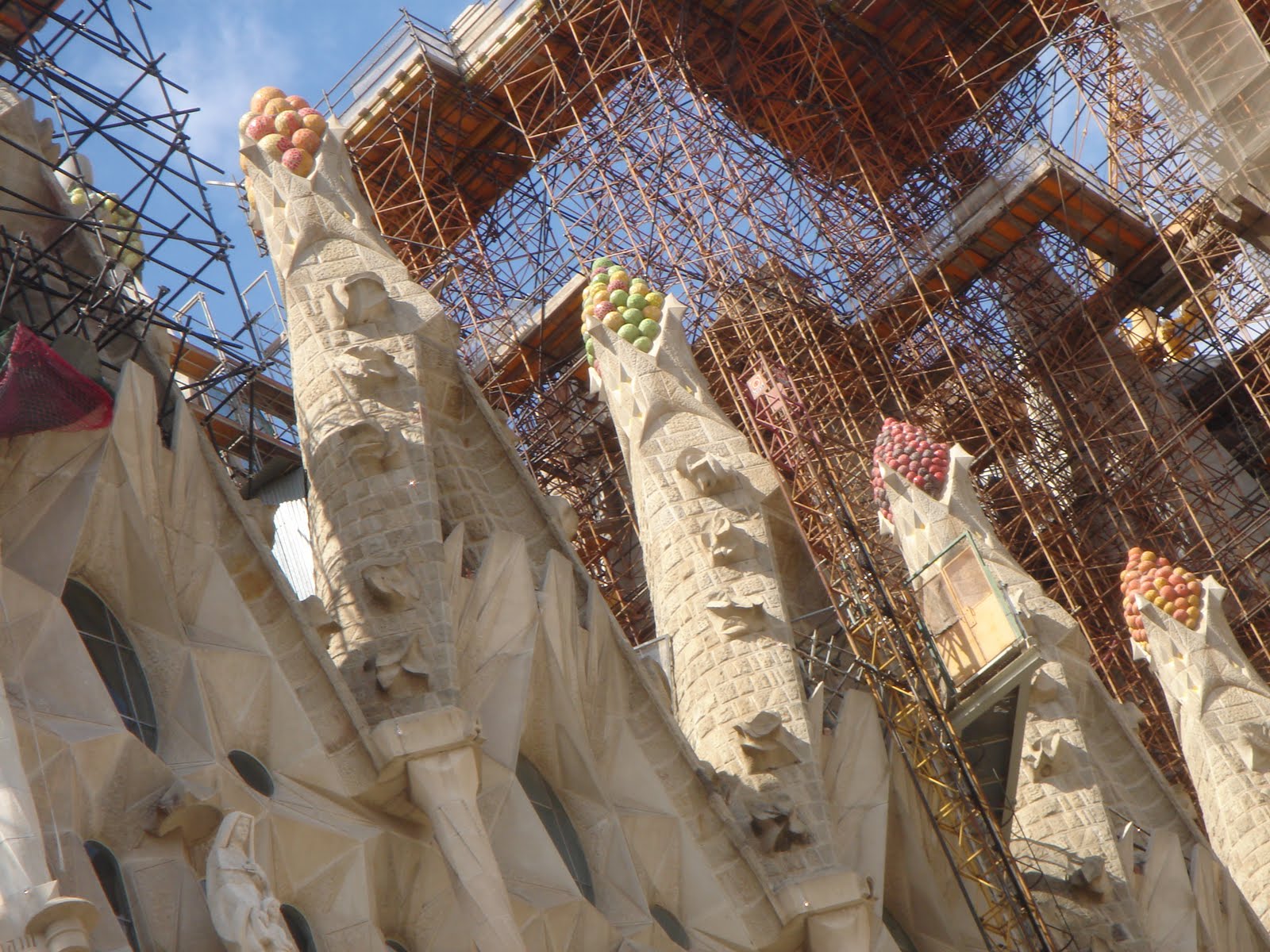 Bezoek Barcelona: Sagrada Família, van 1882 tot nu