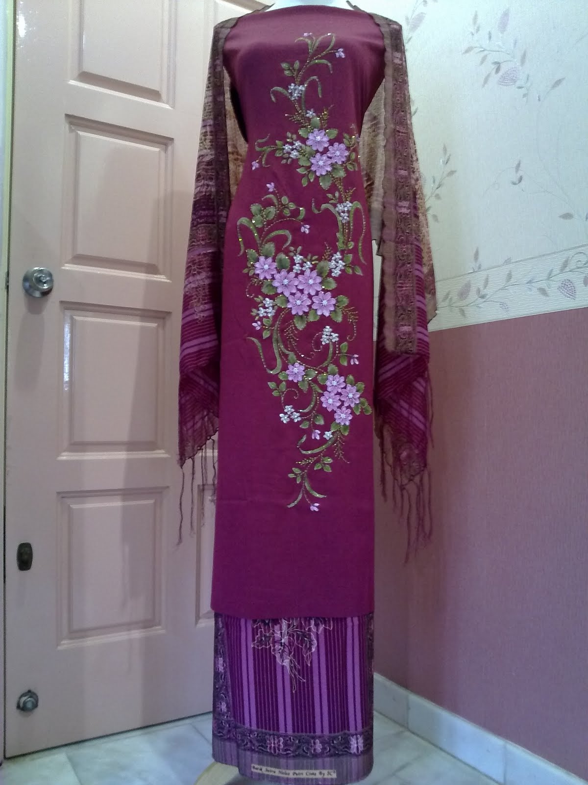 BUTIK IZIS: NEW ARRIVAL FOR RAYA STOCKS 2010