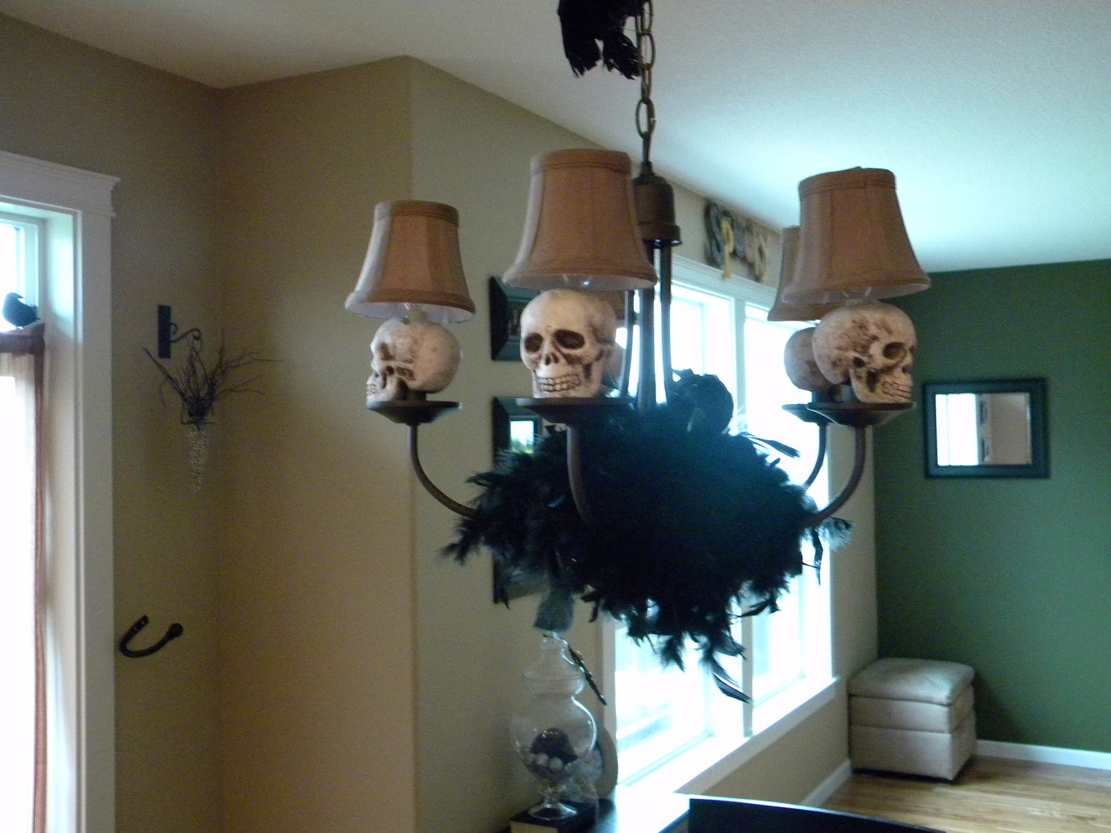 Cupcakes Kisses 'n' Crumbs: Random little Halloween decorations