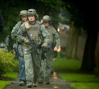 (hostage rescue team) HRT FBI