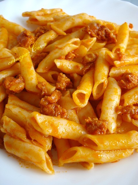 Macarrones con Chorizo en Olla Rápida