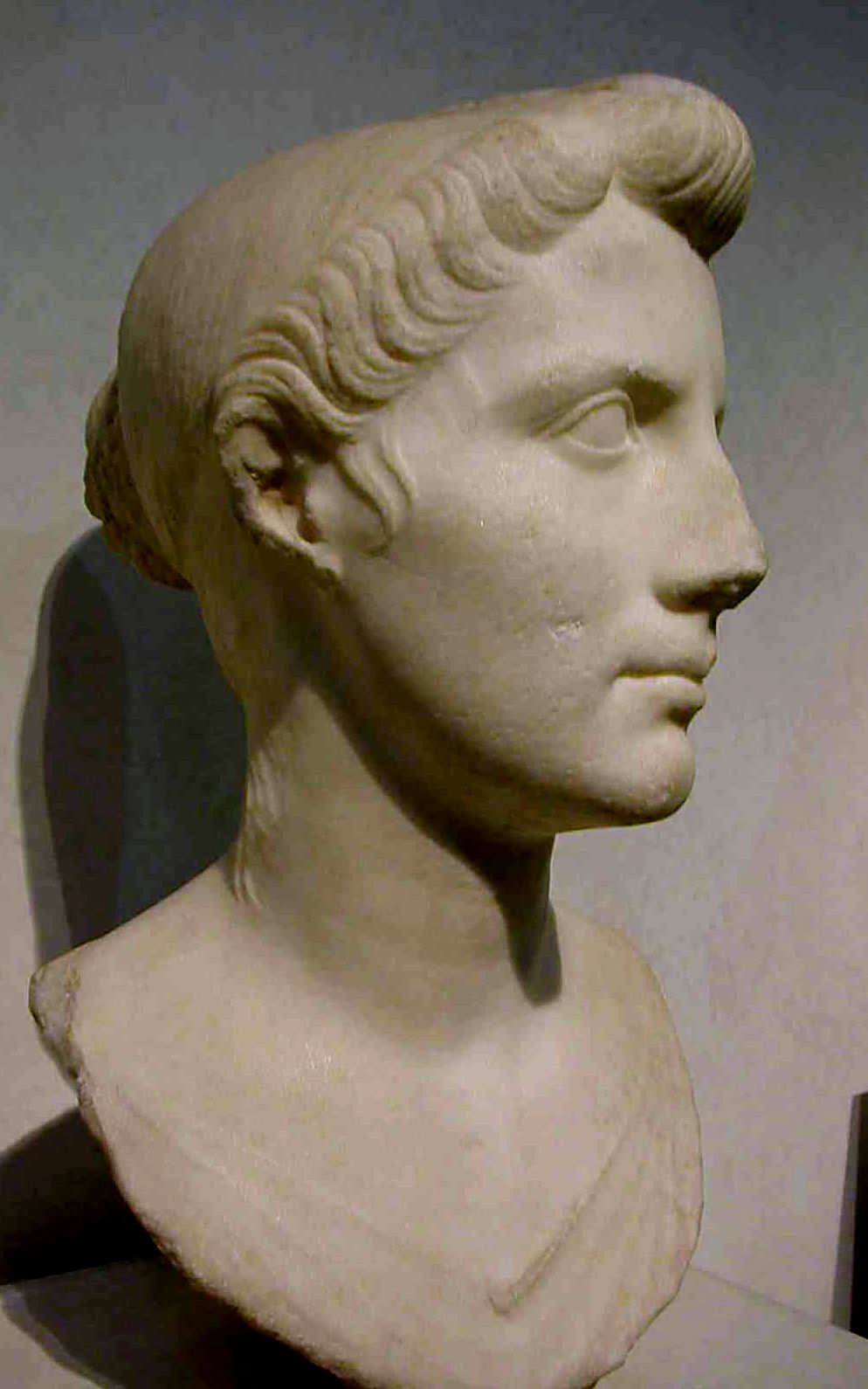 Octavia la Menor. Esposa de Marco Antonio | Roman sculpture, Roman art ...