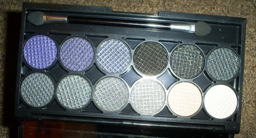 Sleek Cosmetics Graphite Eyeshadow Palette Review - I Heart Cosmetics