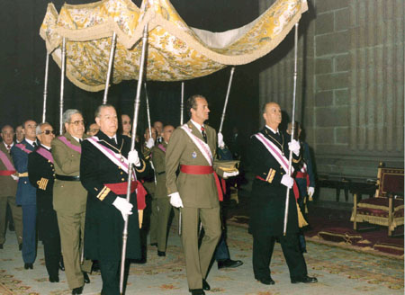 Blog de heráldica: APORTACIÓN SOBRE EL PALIO