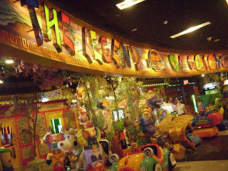 allohayona Blog's: Amazone Pluit Junction Mari Bermain di Dunia Kera Sakti