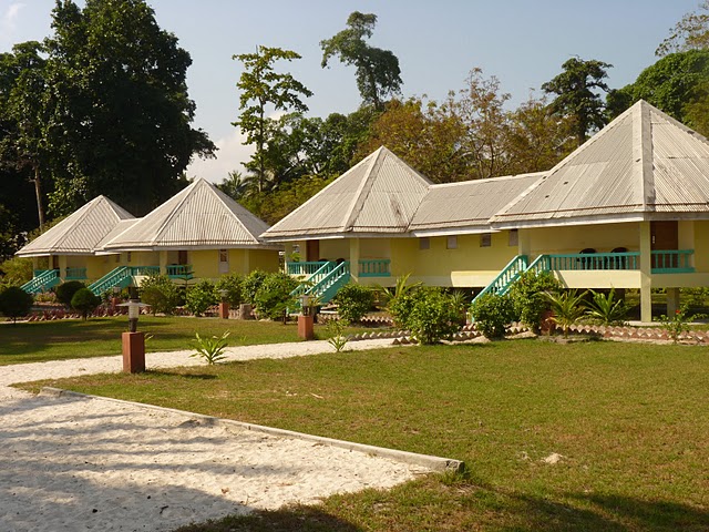 India Travel Experience: Dolphin Resort Review - Havelock Island ...