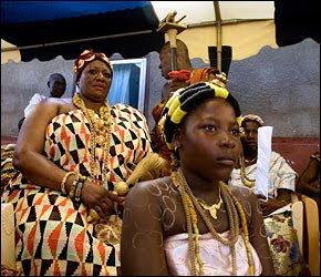 Lucas' Blog of Awesomeness: The first female ruler of Otuam, Ghana ...