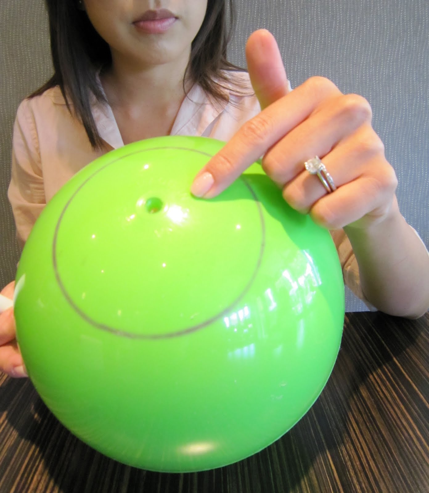 { se-läh-vē }: TUTORIAL: Hemp Balls