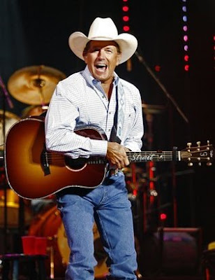 GEORGE STRAIT ESTABLECE RECORD EN BILLBOARD - Gazcue Es Arte