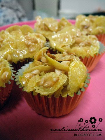 Norliza Othman's Blog - Life is Beautiful: Biskut Raya 4 : Honey Cornflakes