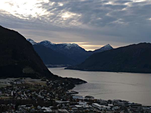 Jordfly: November i Volda, Norge