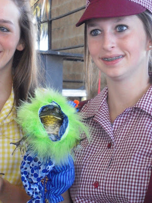 NY to the World!!: Rayne Louisiana FROG FESTIVAL!!