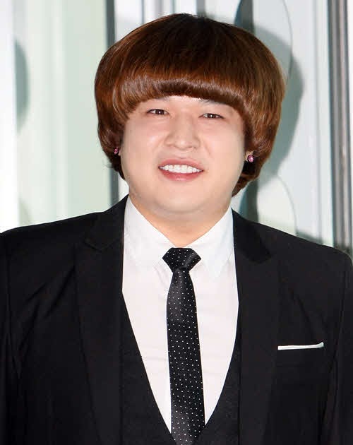 All About Super Junior: Biography of Shindong