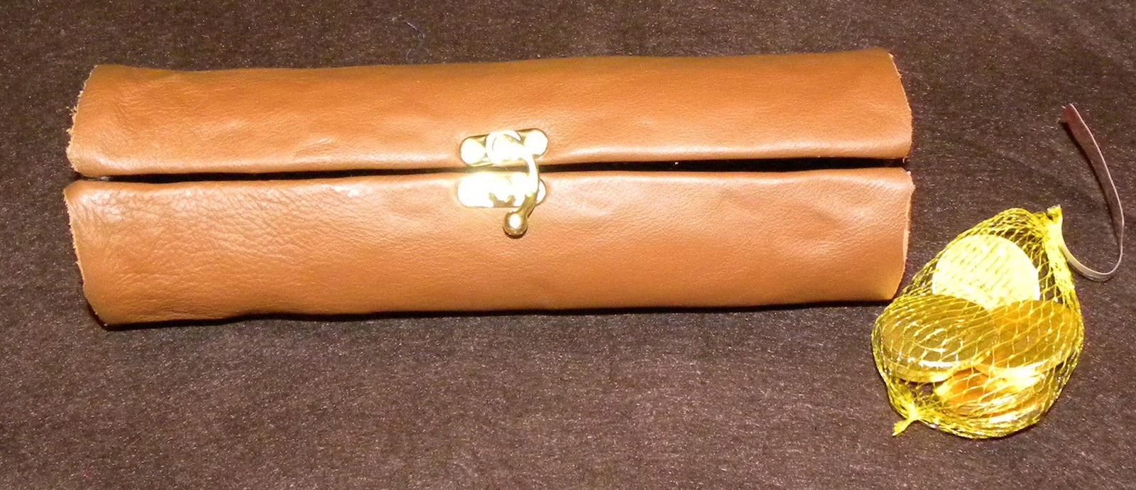 Strawberry's Blog spot: Pringles Can Treasure chest