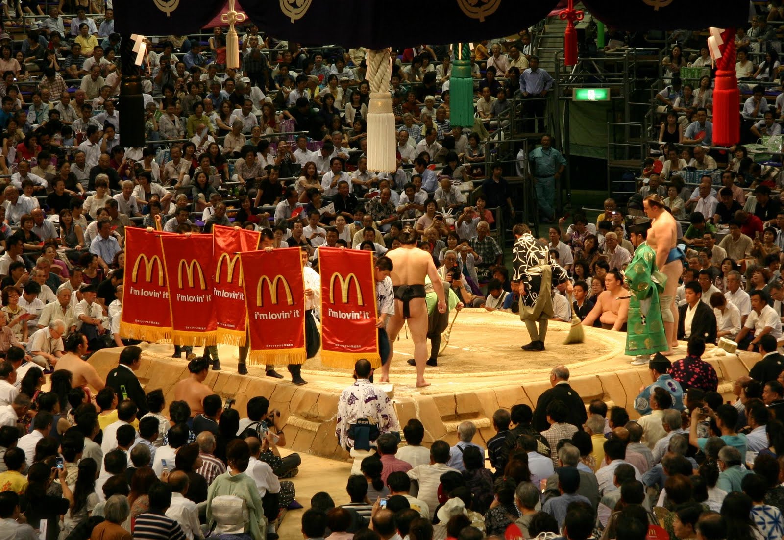 Torwen's Blog: Osu Kannon Temple and Sumo Tournament Nagoya