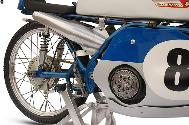 Suzuki RK67 - Lsr Bikes