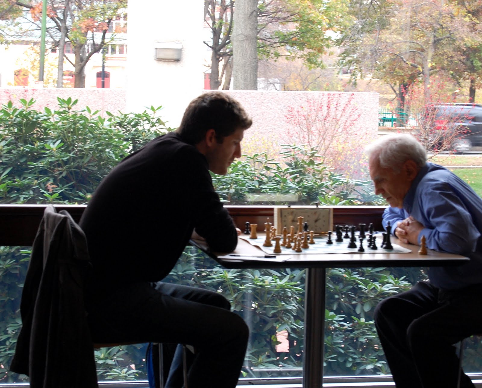Boylston Chess Club Weblog: November 2010
