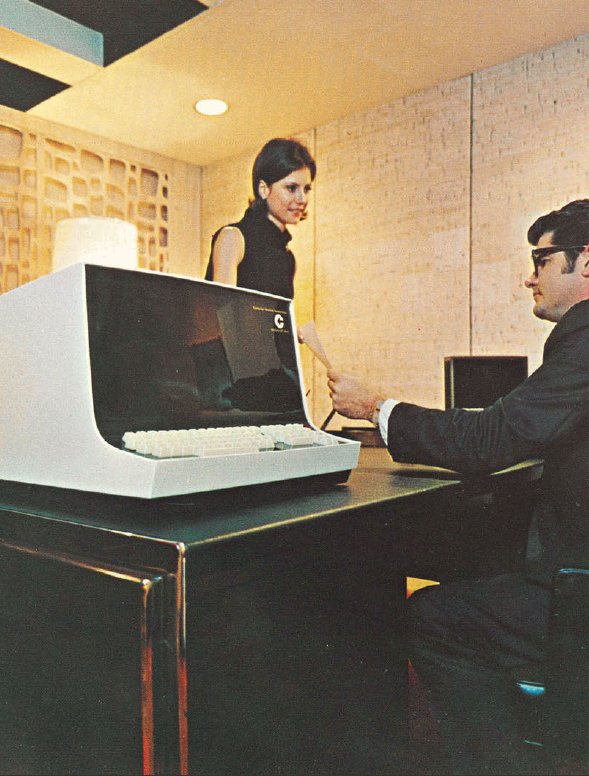 Curious Funny Photos Pictures Retro Office Girls 35 Pics