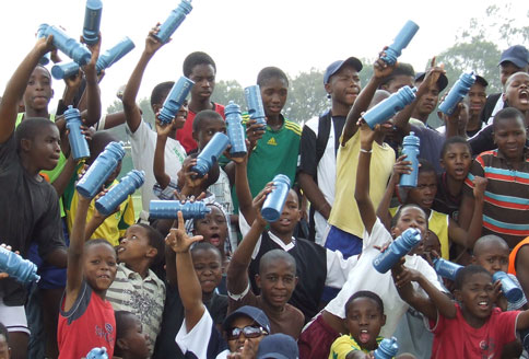 Intune Communications and Entertainment: Street Parade for Jet Nteo ...