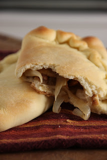 Little Spatula: Stuffed Bread