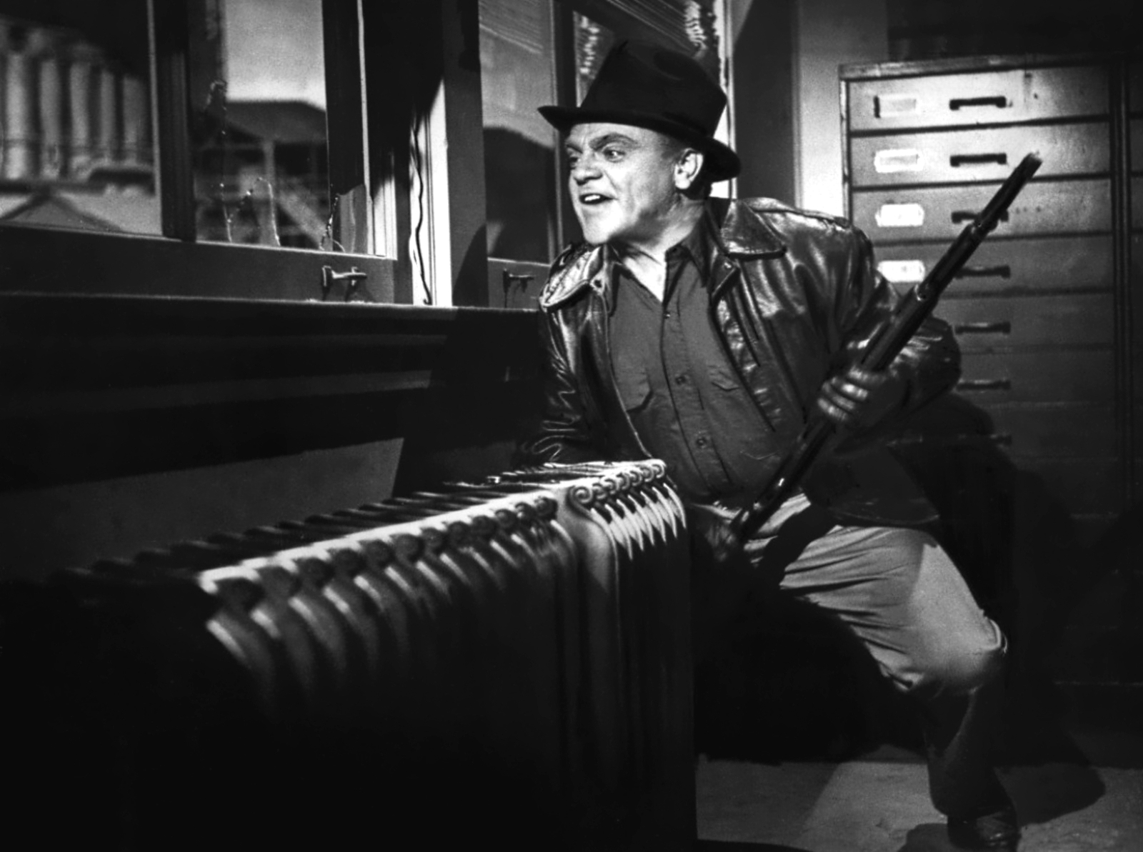 And...scene!: White Heat (1949)