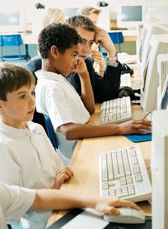 Educacion en Informatica Educativa: LA INFORMATICA EN LA EDUCACION
