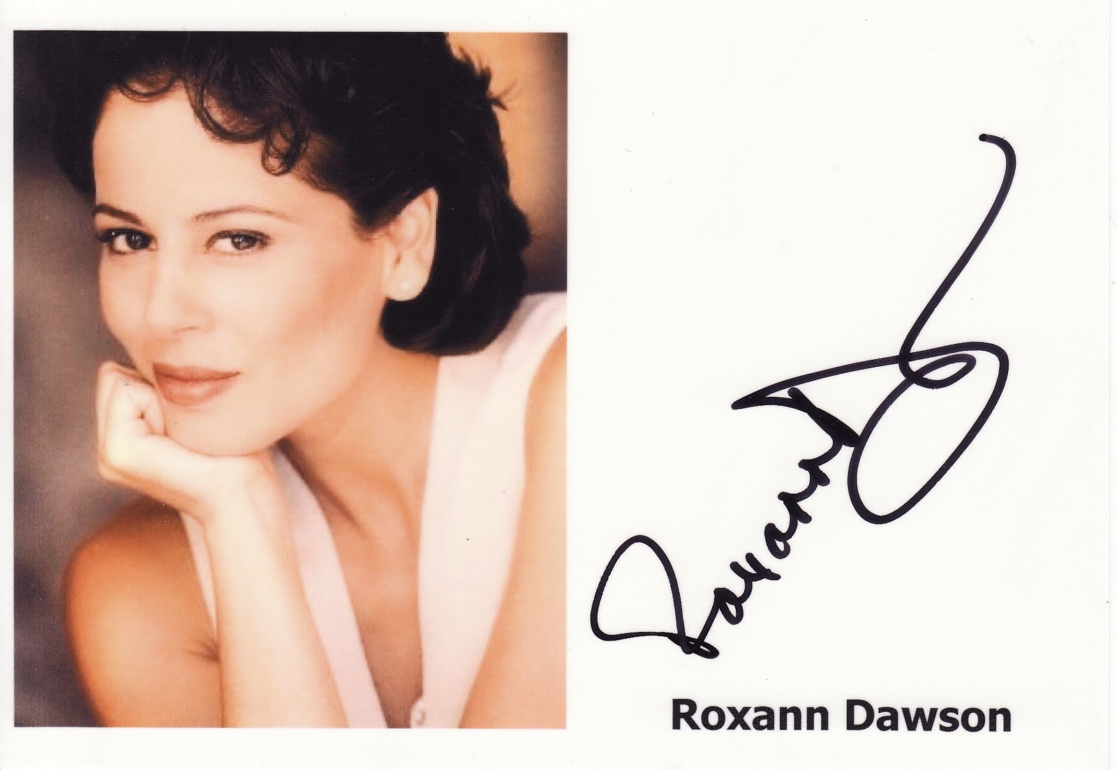 Kiwiautogal's Autographs: Roxann Dawson Kiwiautogal's Autographs: Roxann Dawson