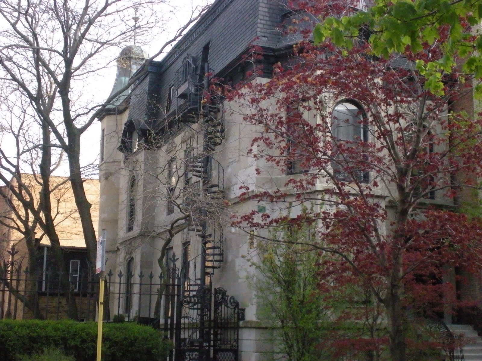 Chicago Landmarks Tour 2010-2011: Trip 14: August Dewes House & Francis ...