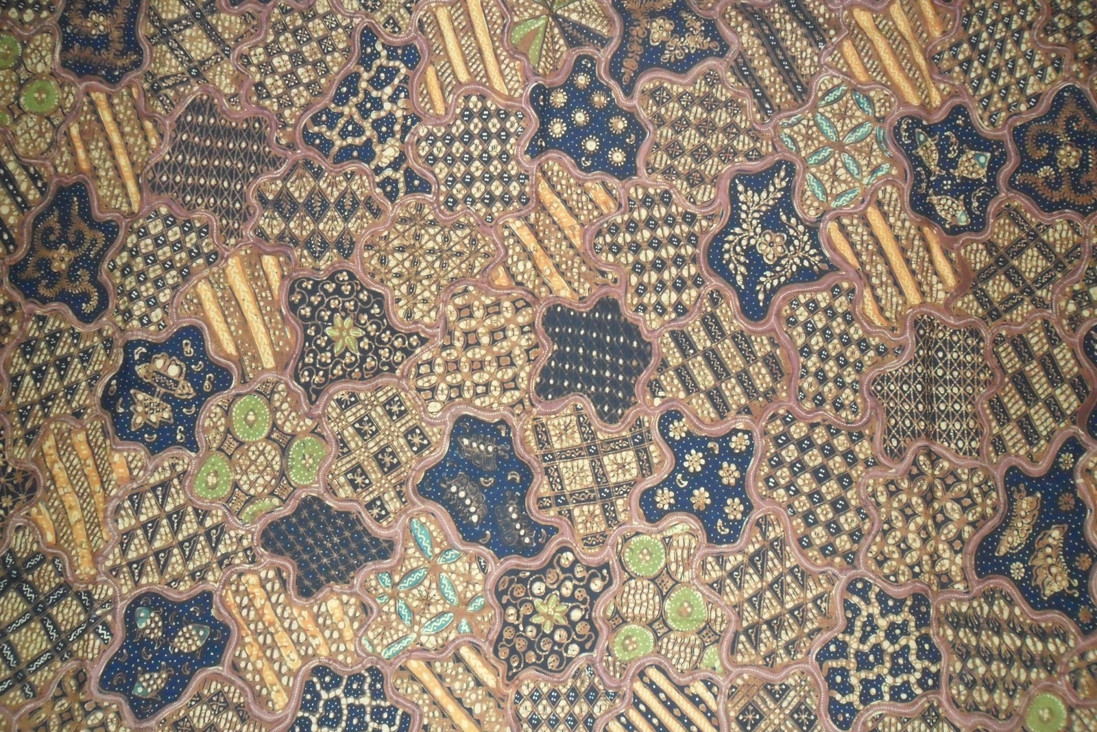Batik Adi Busana