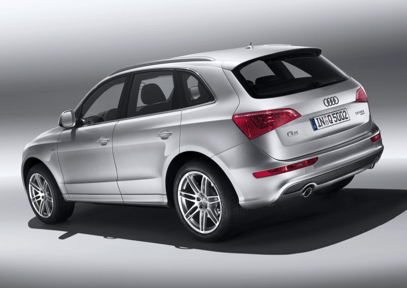 Nuove Audi: Nuovo Audi Q5 SUV