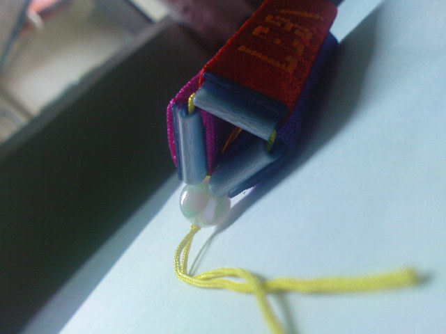 Wazzup !: Keychain Sulaman Benang