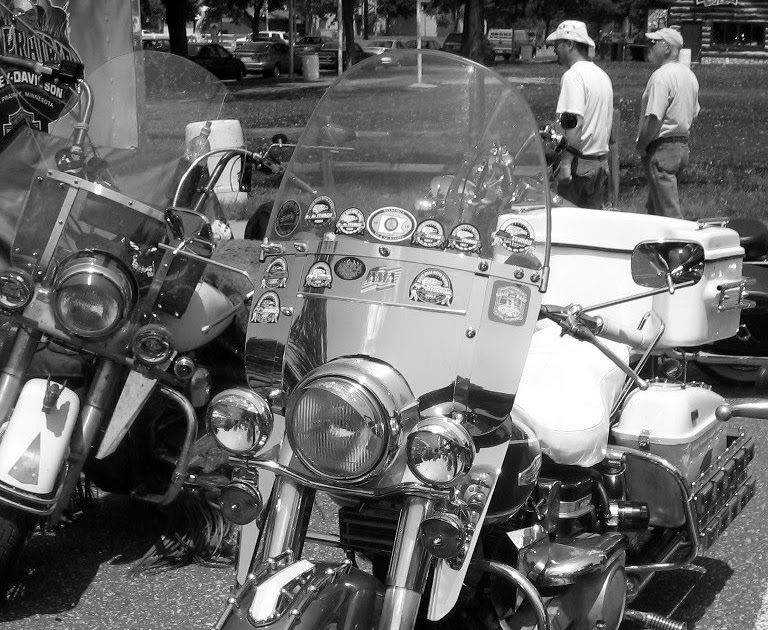 Gophers and Cheese: AMCA Vintage Motorcycle Show 2008