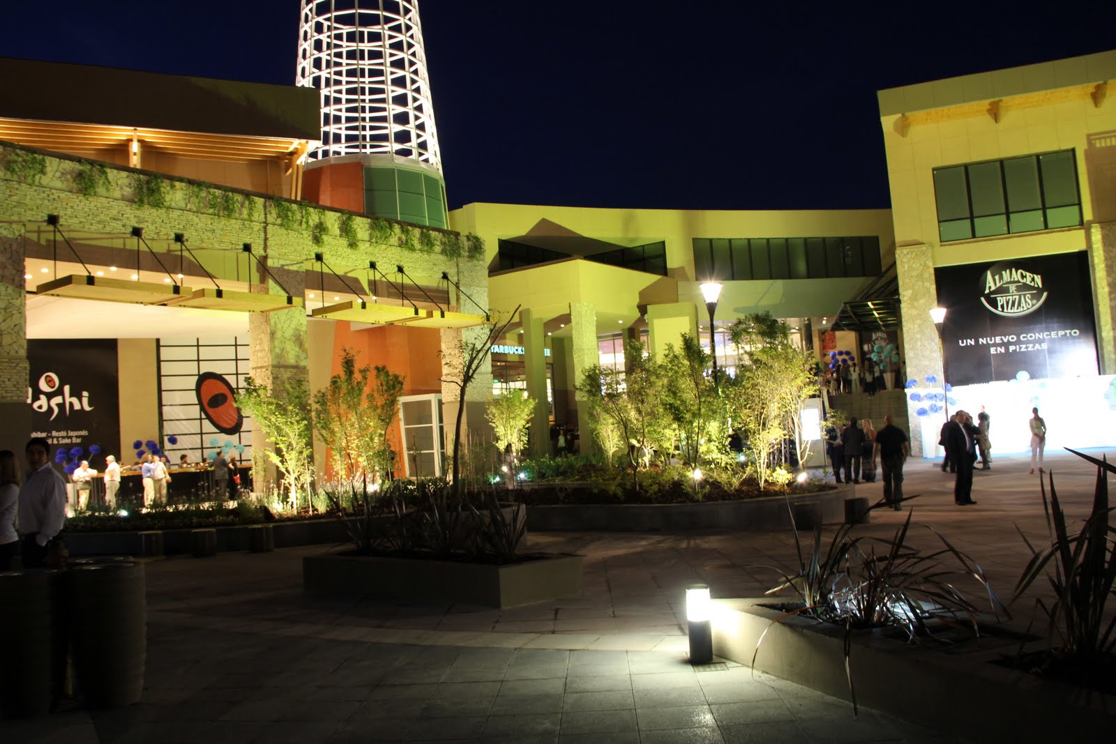 UchiMedia: Tortugas Open Mall - Inauguración