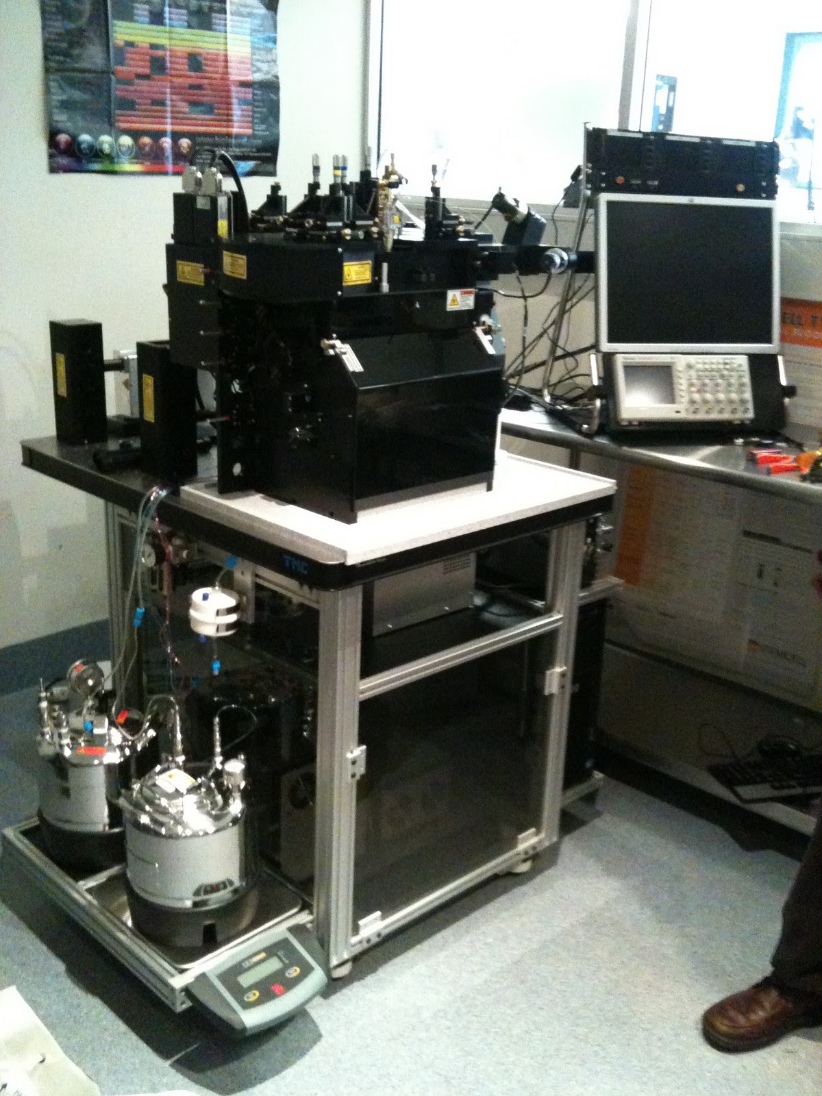 Garvan Flow Cytometry (garvanflow): Day 1 - BD Influx™ Installation