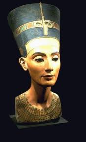 Nefertiti "The Beautiful One Has Come": How Nefertiti Gained Power