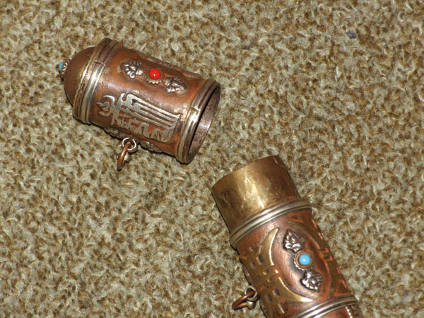 Shouting Into The Void: Scroll Tube