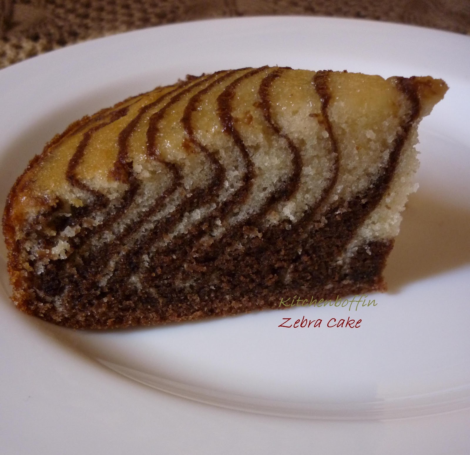 Kitchen Boffin: Zebra Cake
