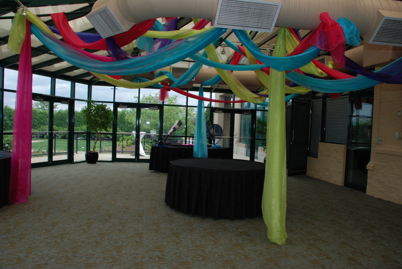 Setting the Mood: An Artsy pARTy!!