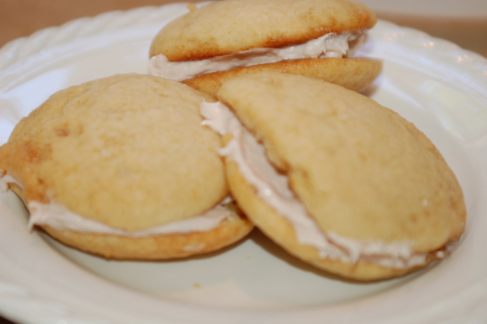 Let’s Eat: Pink Lemonade Sandwich Cookies