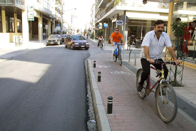 ΚΑΡΔΙΤΣΑ ΠΟΛΗ ΤΗΣ ΑΛΛΗΛΕΓΓΥΗΣ: Ποδήλατα στην Καρδίτσα: Χθες, σήμερα, αύριο…